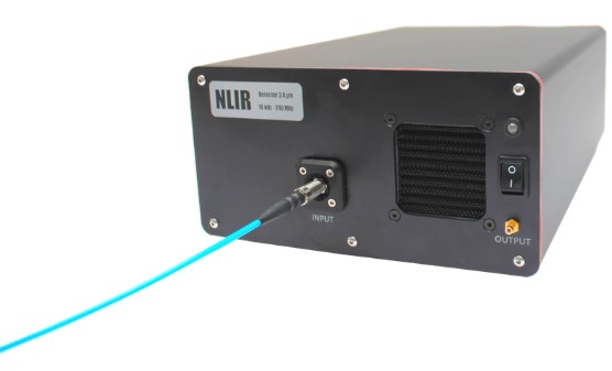 Mid-IR Spectrometer 2-5 micron | Highest Speed & Sensitivity